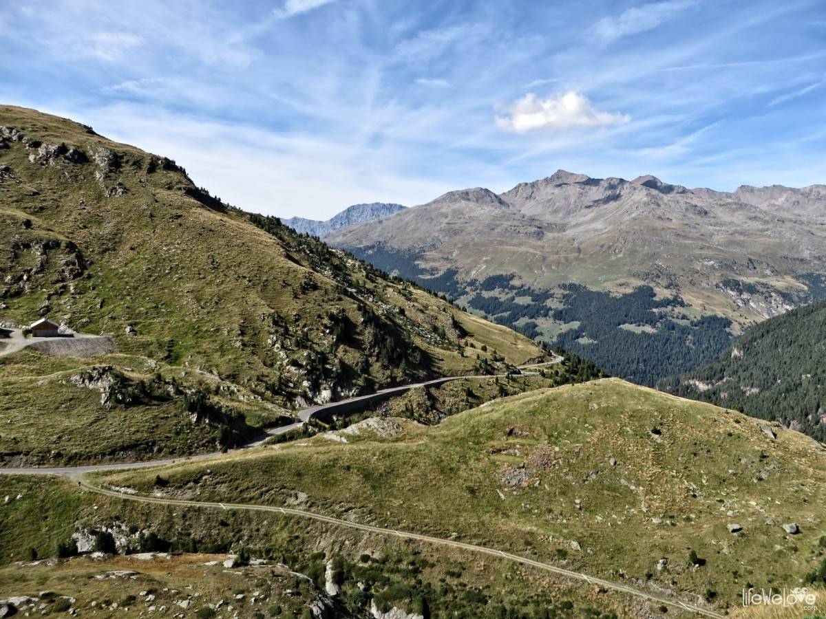 The Gavia Pass, the nicest suprise among Italian routes - LifeWeLove